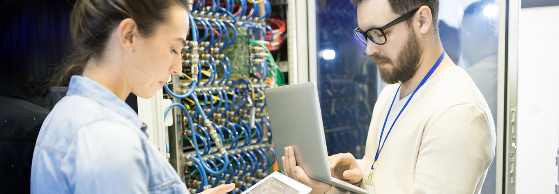 Where Do Agencies’ EIS Network Transition Plans Stand? | FedTech Magazine